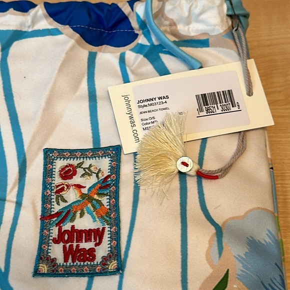 Johnny Was | Bath | Johnny Was Jenn Reversible 4 X 70 Beach Towel W ...